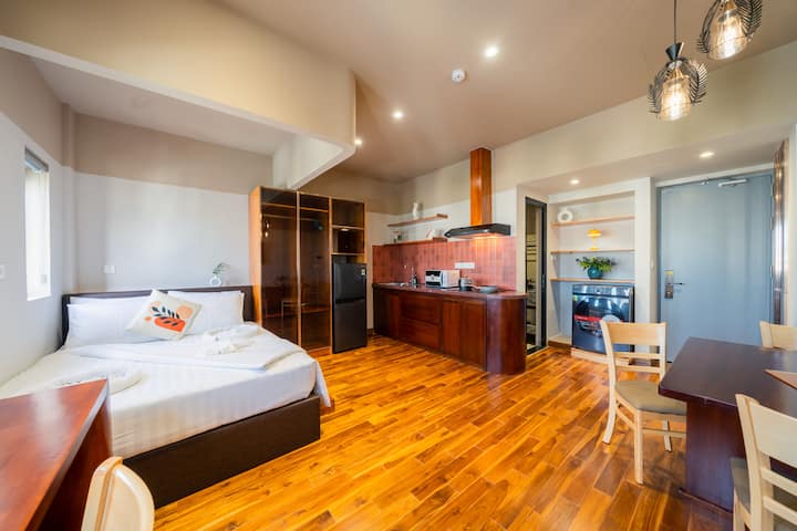 Vistara - Studio No View Near Han River - Da Nang