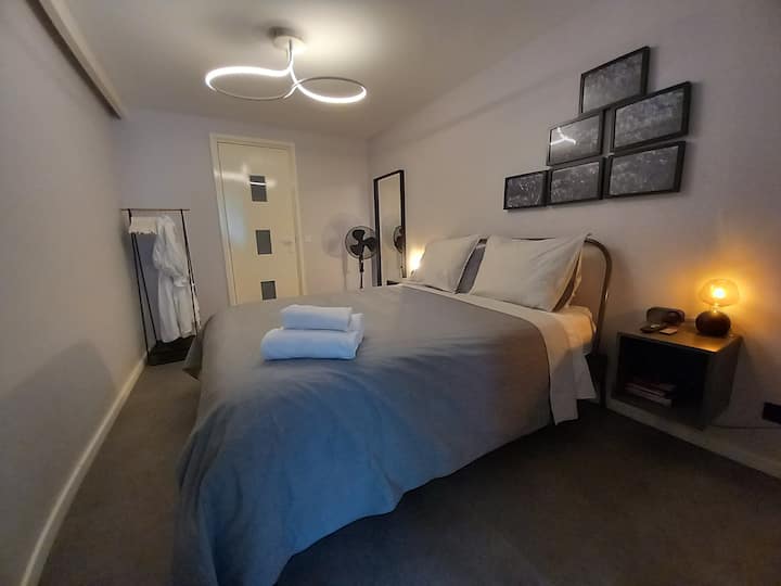 Charming City Cozy Studio Apartment - Zoetermeer