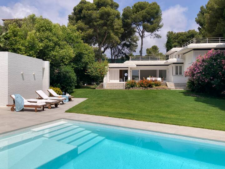 Villa Con Piscina Delante El Mar - Roda de Bará
