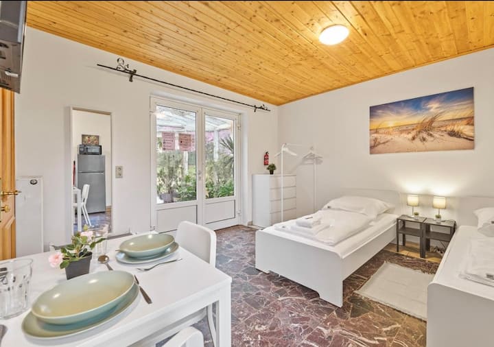 Neu Monteurzimmer 2pax - Deggendorf