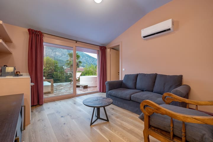 Suite Room For 4 People | Yonca Anjelika Hotel - Göcek