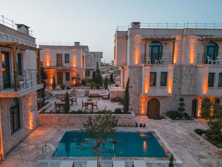 Açık Havuzlu Otel - Cappadocia, Turchia
