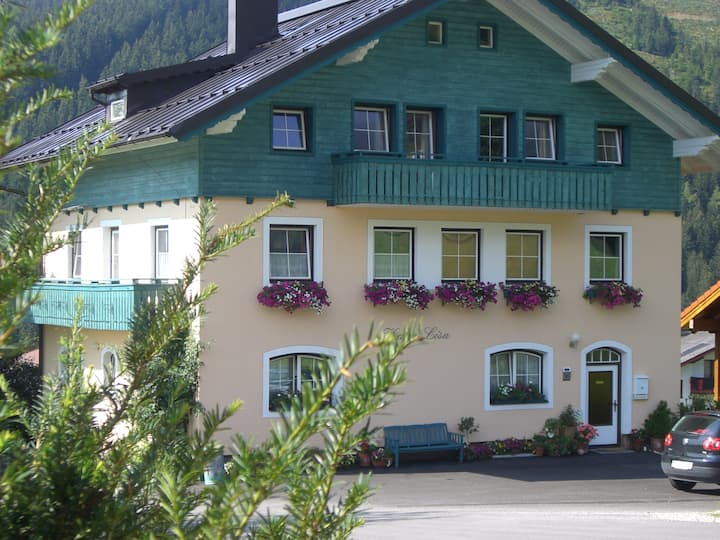 Ferienwohnung Haus Lisa
Ramsau Am Dachstein - Gemeinde Ramsau am Dachstein