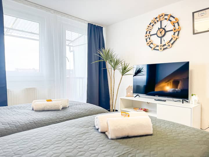 Immostay N#4- Apartment Mit Balkon, Tv & Wifi - Bremen