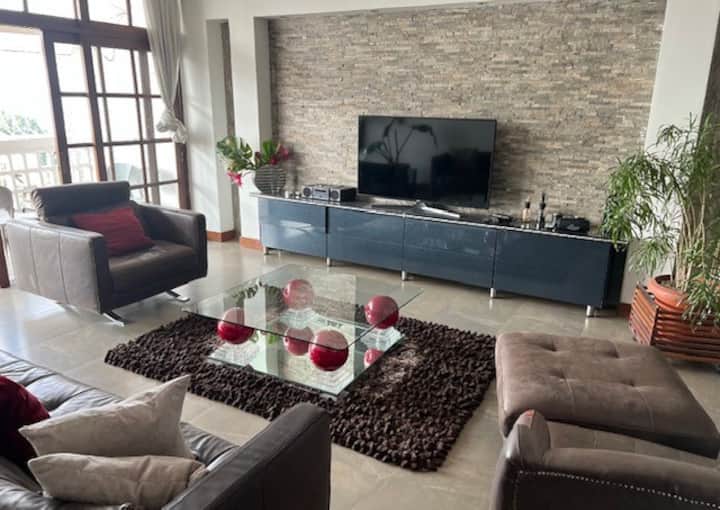 Grand Appartement Lumineux - Kinshasa