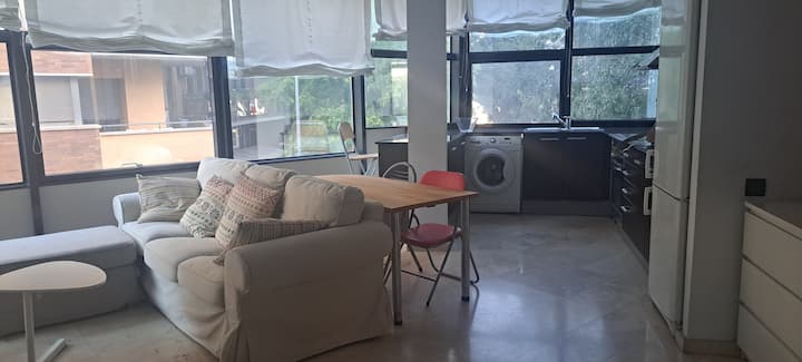 Modern Apartment With Pool - Manresa