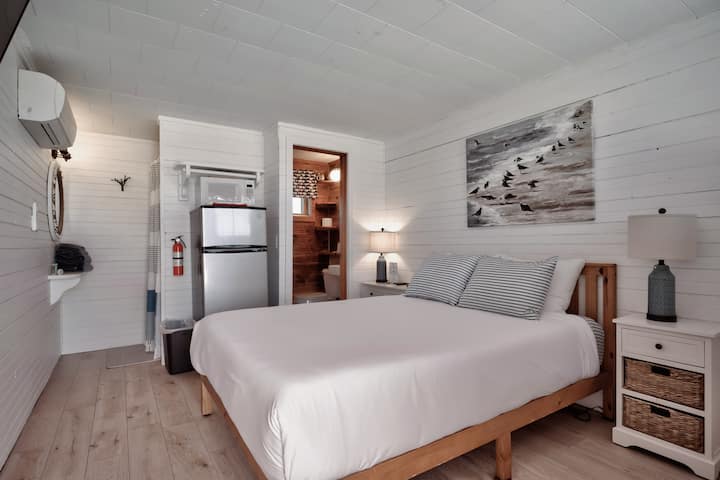 Fire Island Escape, Steps To The Beach! - Fire Island, NY