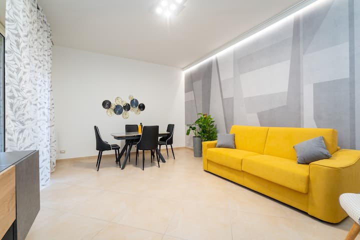 Elegante Appartamento - Catania