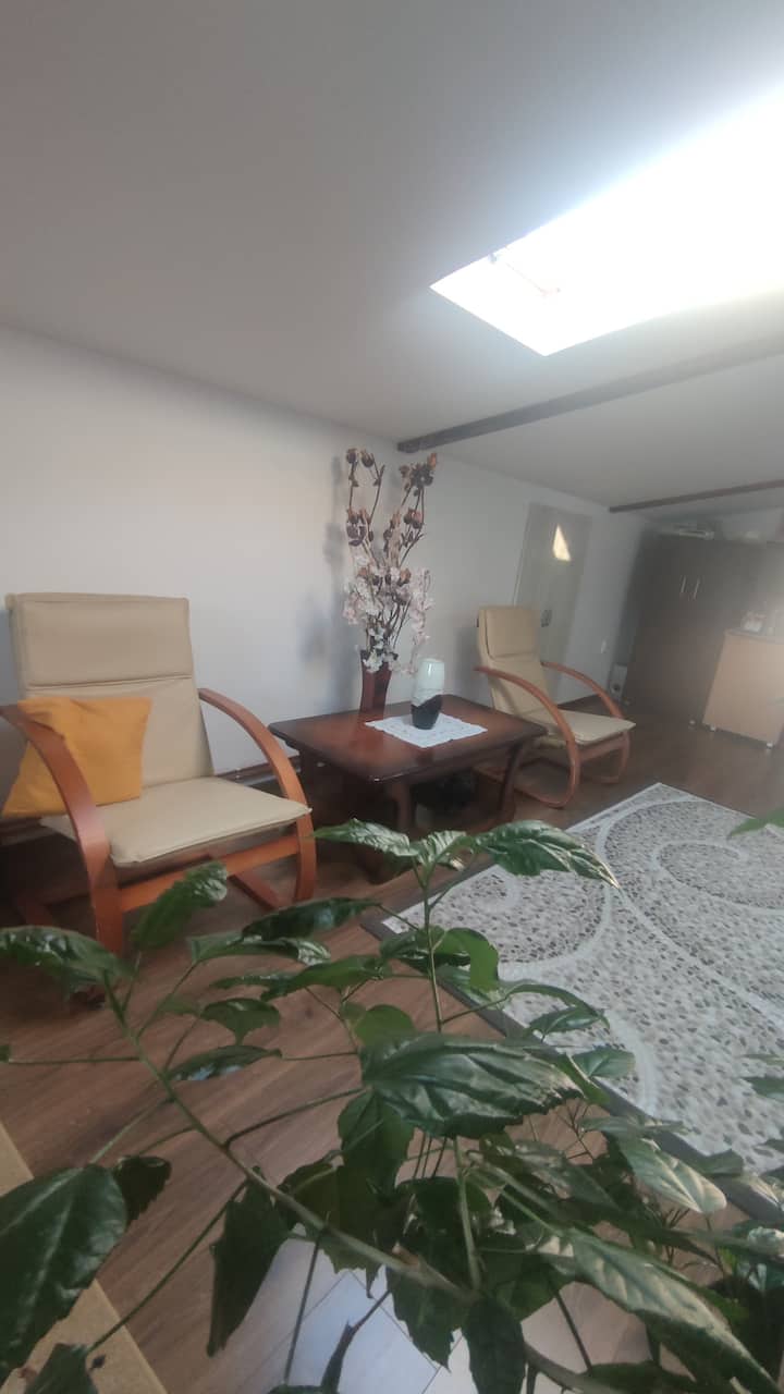 Casa Primitoare, Zona Buna - Ploiești