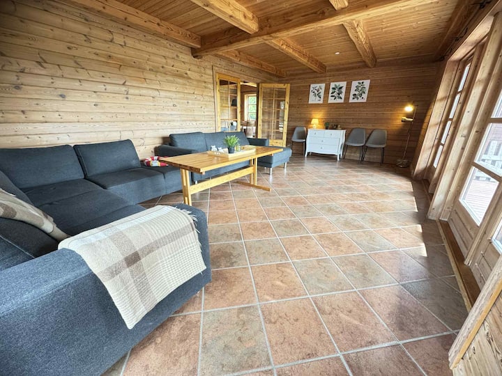 Idyllisk Bondegård - Denmark