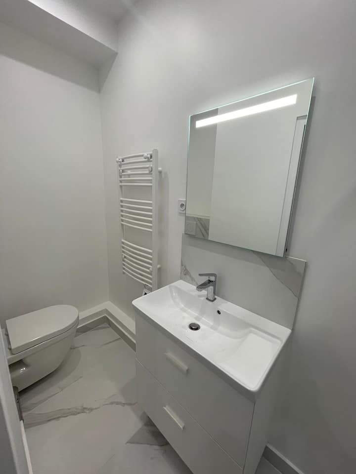 Studio Neuilly– Rénové & ÉQuipé - Neuilly-sur-Seine
