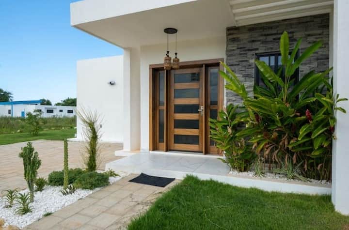 Private Caribbean Villa Getaway - Sosúa