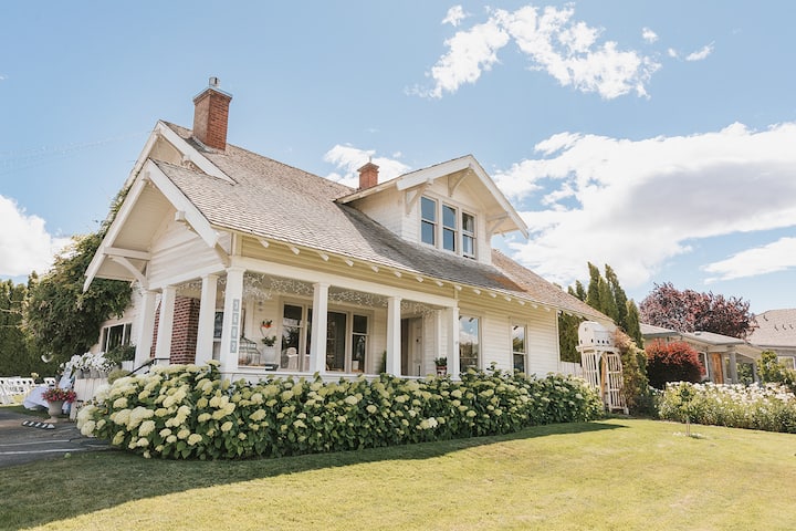 The White House Bed & Breakfast - Yakima, WA