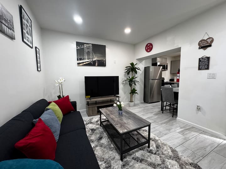 Cozy & Quiet 1br Apt Near Nyc - North Bergen, NJ