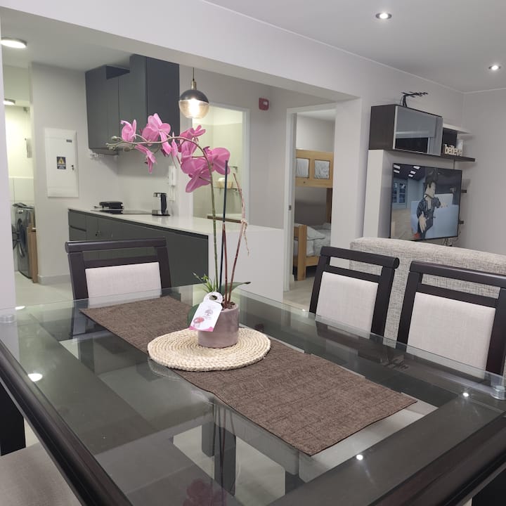 Bonito Apartamento Bien Ubicado - Perú