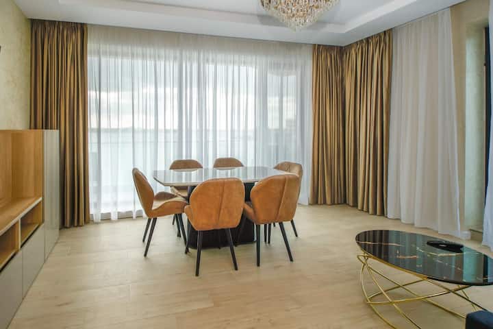 Lake On 3 Room Apartment - Constanța