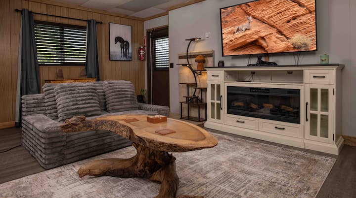 E & P's Studio Guest House - Great Salt Lake State Park, Magna