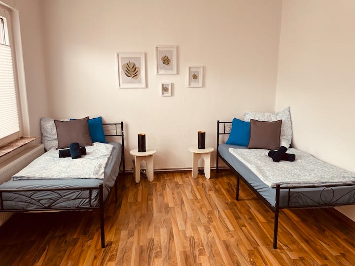 Haus Sina-zweibettzimmer 7 - Wilhelmshaven