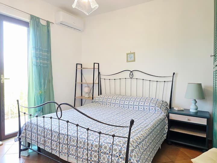 Camera In Villa Silenziosa - Acciaroli