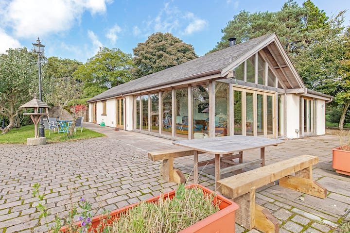 Amber Lodge - 체스터필드