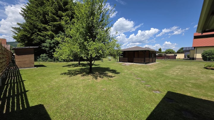Blockhütte+camping 
(2+6 Pers.) Nähe Red Bull Ring - Spielberg