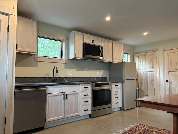 Charmng Carriage House/brand New - Boulder, CO