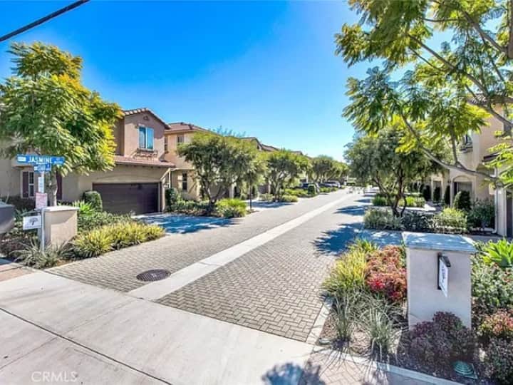 Modern Comfort Near Disney - Stanton, CA