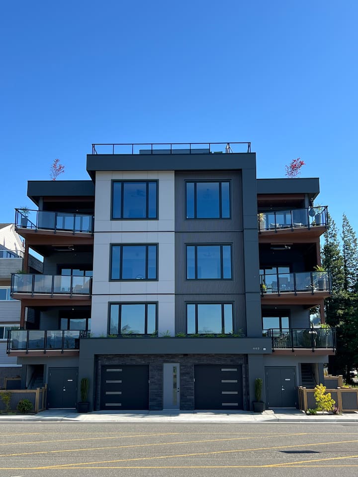 The Hub Harrison Lakefront Suite - Harrison Hot Springs