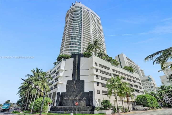 3 Fontainebleau Studios 8 Beds For 16 Guests - Miami Beach