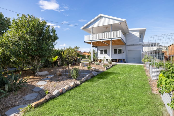 South West Rocks 
Beach House
'Philomena' - South West Rocks