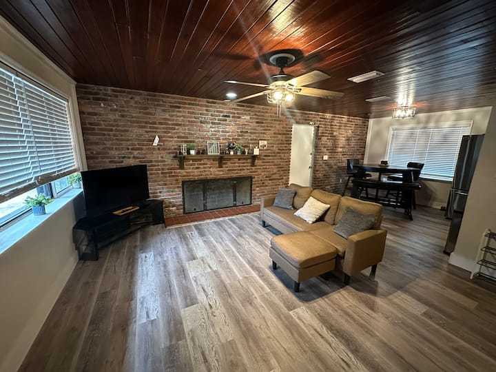 Beautiful Home Near The Beach - Port Orange, FL