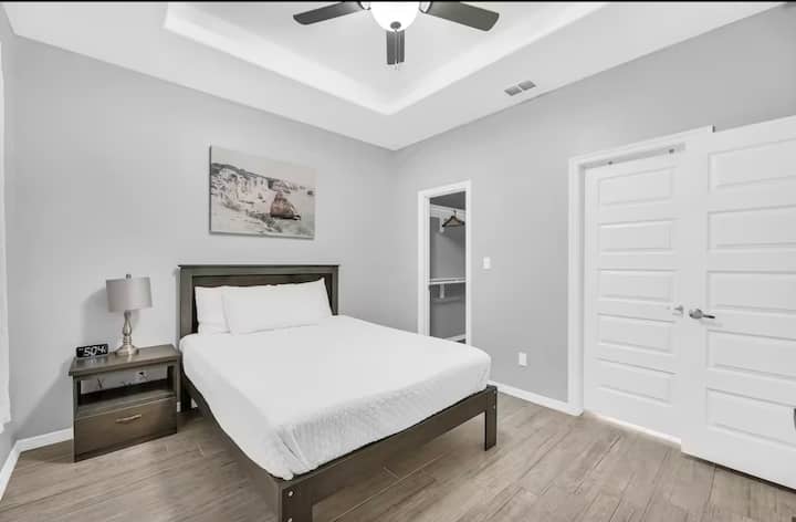Lux Condo King/queen Near Dt - Villa Verde, TX