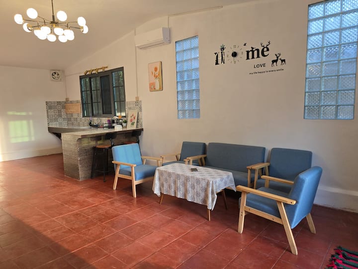 Mary's Tiny House - Luang Prabang