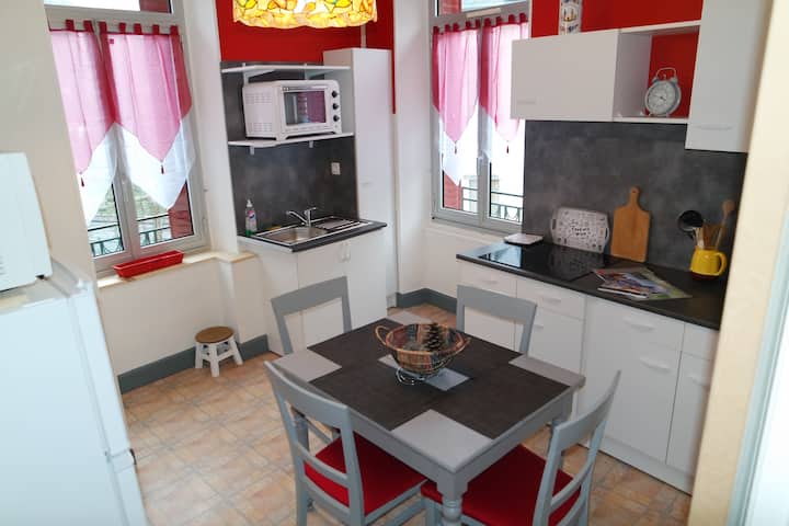 App 2 Pers, Hyper Centre, Sta Facile, Belle Vue! - Mont-Dore