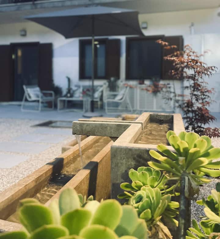 Flos: Design, Giardino E Fontana, Centro Cassino - Cassino