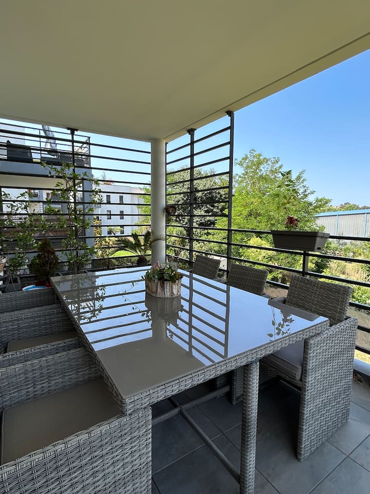 T3 Lumineux Avec Terrasse Au Calme, Proche Centre - Aix-en-Provence