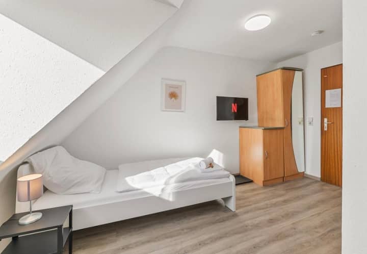 Günstiges Monteur-einzelzimmer - Heilbronn