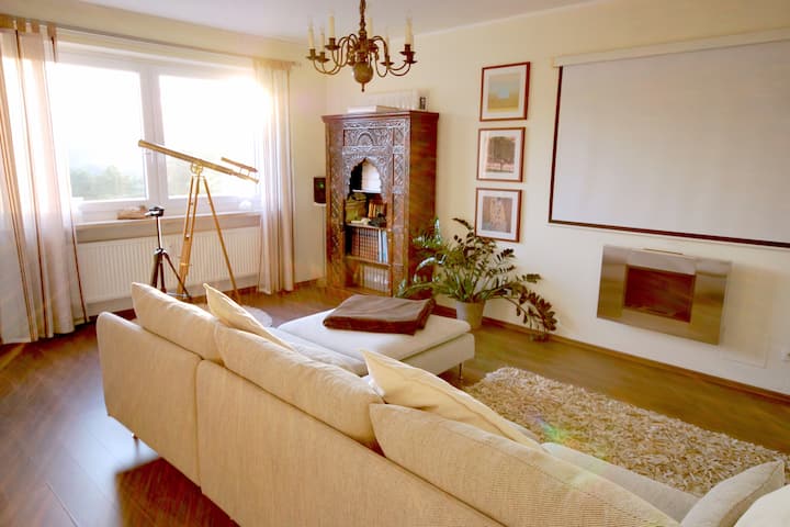 Spacious Apt Overlooking The Valley - Koblenz