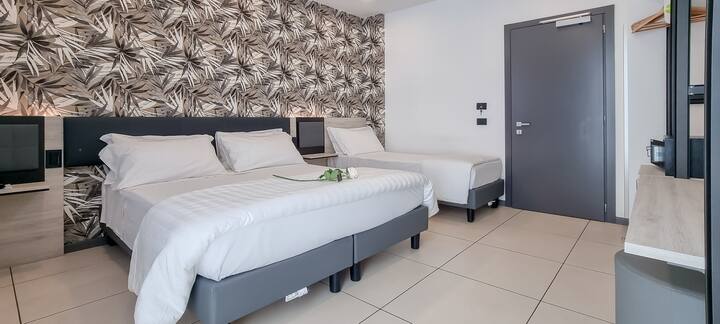 Camera Tripla Superior Con Cucina Privata - Lazise, VR