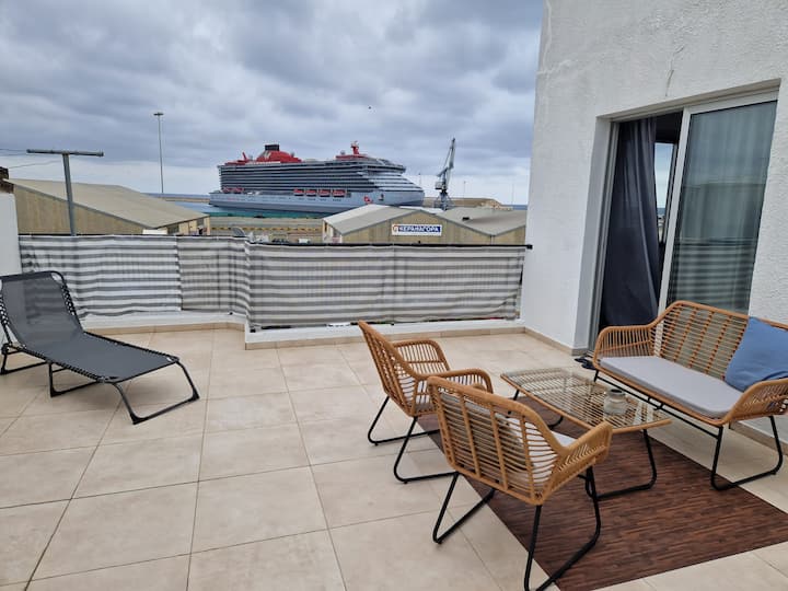 Seaview Apartment - Lárnaca