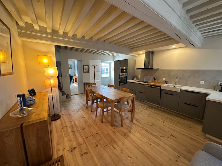 Maison Morvandelle 4 Chambres Avec Jardin/cour. - Château-Chinon(Ville)