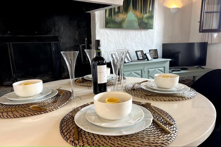 Renovated Top Floor Apartment With Sea Views - Vence