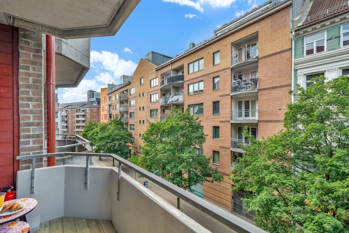 Moderne Sentrumsdrøm Med Balkong - Oslo