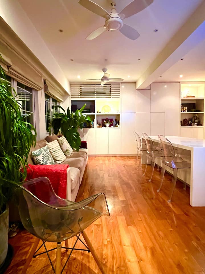 Spacious Apartment In Heart Of Central Hong Kong - Tsim Sha Tsui