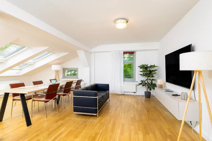 Main Station | Central | 100m2 Penthouse | Terrace - Dresde