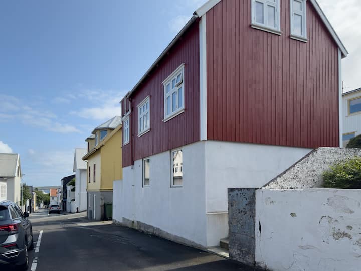 New And Central Apartment - Faroe Islands
