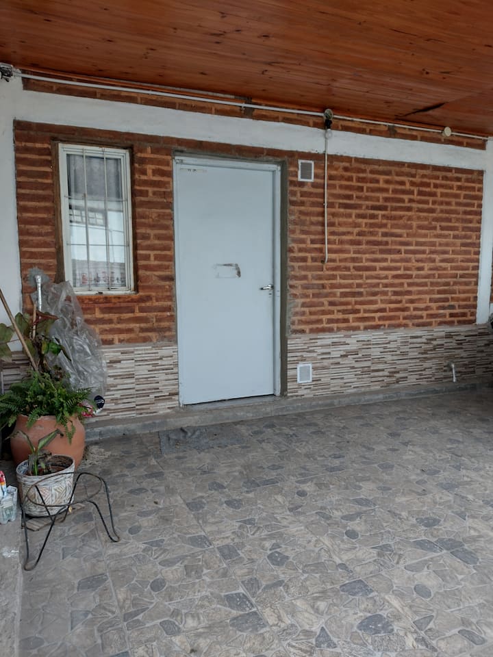 Hogar Temporal En La Pampa - Catriel
