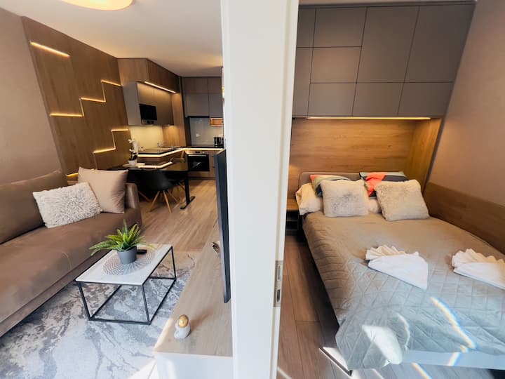 Karzo Property Lu 204 Freegarage - Budapest