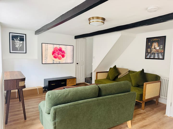 Old Castle Cottage Retreat - Oxford