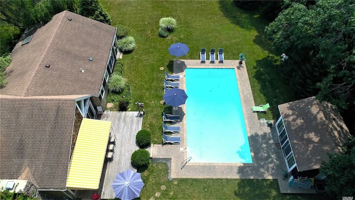 572b) Cozy 1 Bedroom Pool House - Westhampton